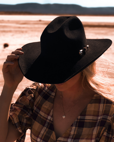 Meet Sara Berki: A Country Artist with a Story to Tell